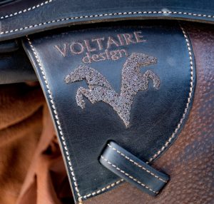 Voltaire Design Hunter Girth Review - Budget Equestrian